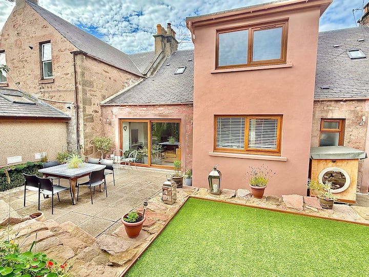 Daisy May-ideal Family, Golf, Bike Or Hike Groups - Loch Ness