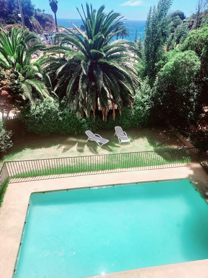 Linda Habitacion Con Estacionamiento Privado. - Valparaíso