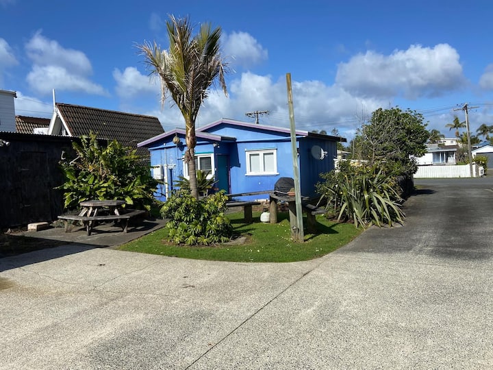 The Love Shack - Tutukaka
