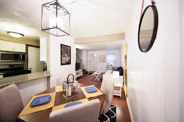 Walk To Osu, Columbus Shopping & Dining (C) - Columbus, OH