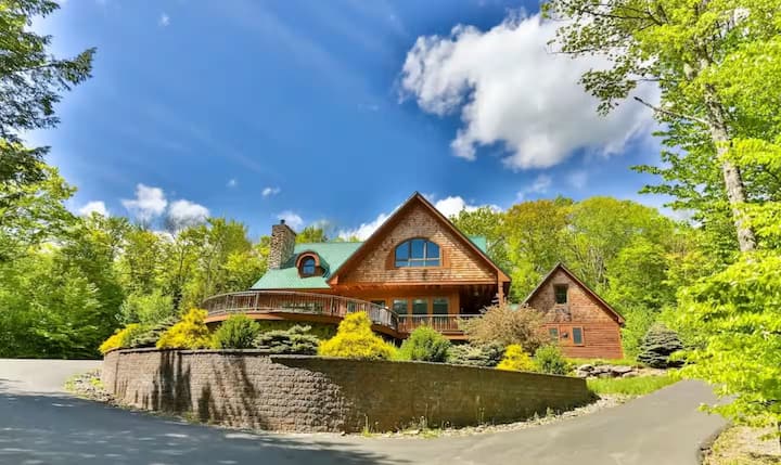 New! Welcome To Acorn House At Hunter And Windham - Windham, NY