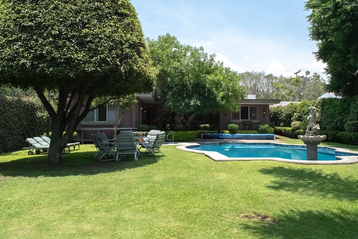 Villa Del ÁNgel · Beautiful Home W/ Pool & Garden - Cuernavaca