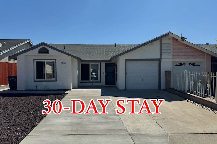 (30 Days) 3br Retreat In Perris – Minutes To Lake - Perris, CA