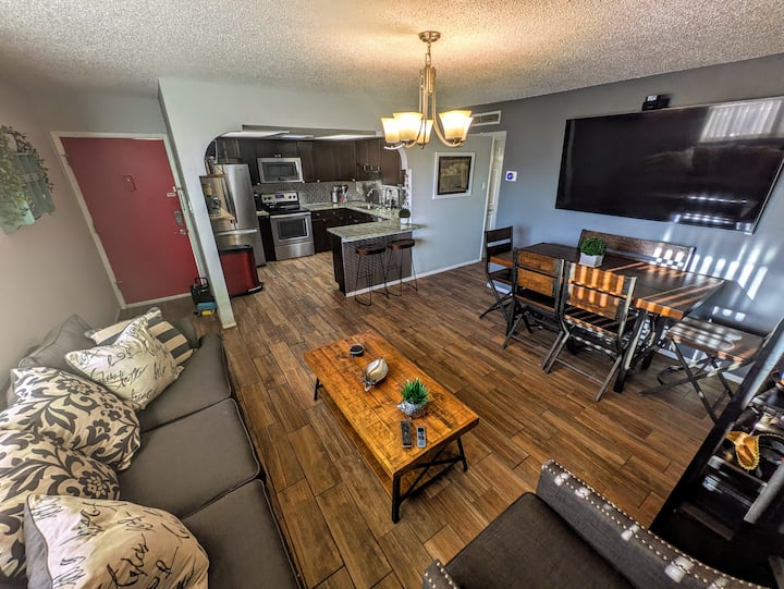 Desert View Nook - El Paso, TX