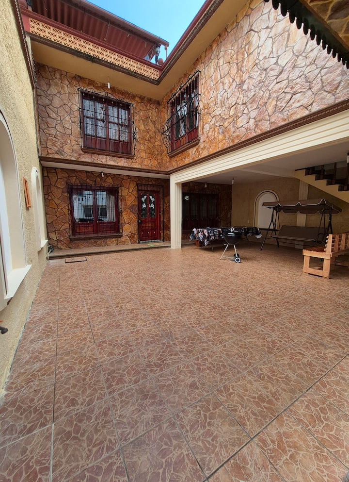 Casa Carsabel. Amplia, Rustica Y Patio Con Asador. - Xico