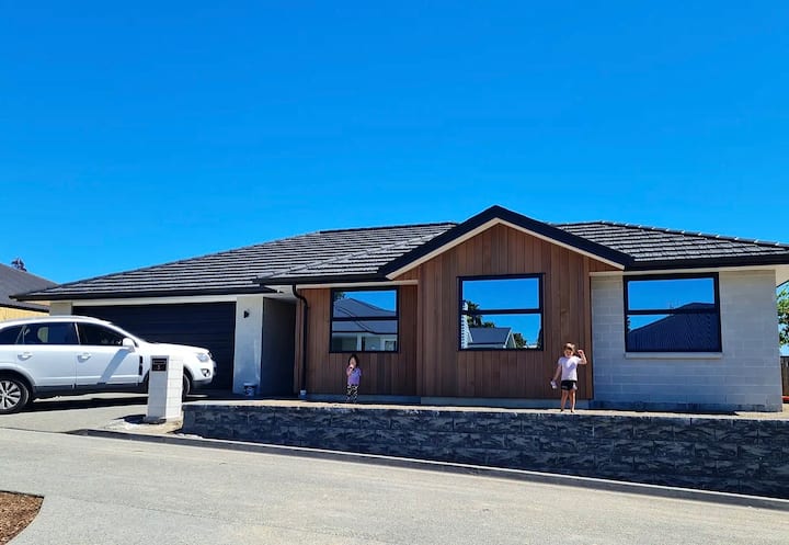 Spacious Family Getaway - Ōmokoroa