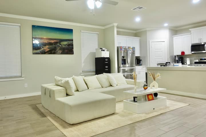 Villa Horizonte Deluxe - Midland, TX