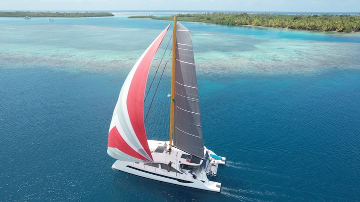 Bateau : Catamaran 62ft(19m) One Cat - Bora-Bora