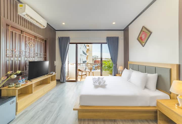 Peaceful 2 - Deluxe Double With Balcony - 永珍