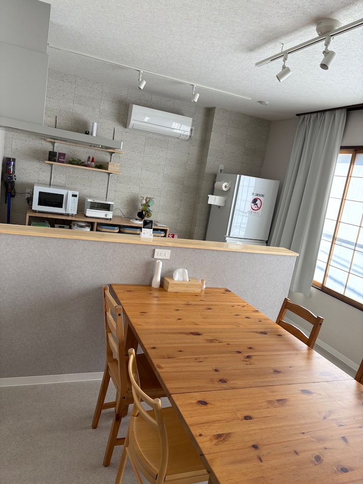 名古屋駅8分
135㎡の広々一軒家
最大10名・無料駐車場3台
無料自転車2台追加! - Nagoya