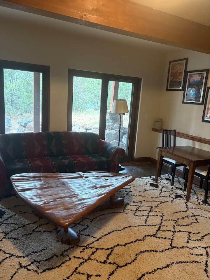 Queen Room, Outdoor Spaces. - Carbondale, CO