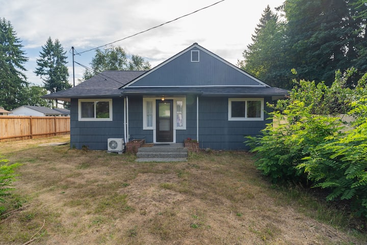 Entire 3b Rambler Home With Ac In Olympia Downtown - Olympia, WA