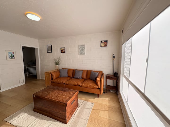 Bright Bohemian Getaway - Geelong