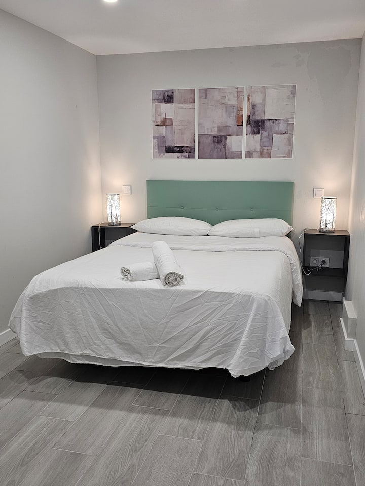 Estudio Para Pareja En Madrid - Madrid