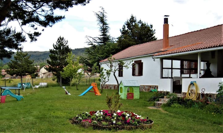 Casa Rural: Chimenea Y Bbq En La Naturaleza - El Espinar