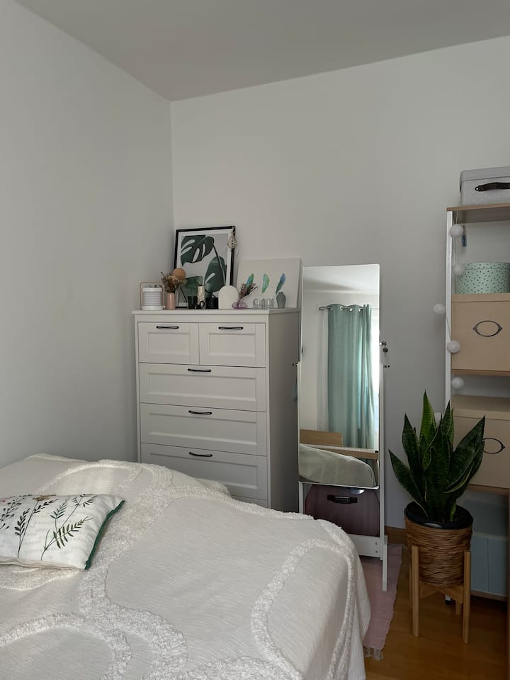 Kleine, Gemütliche Wohnung - Munique