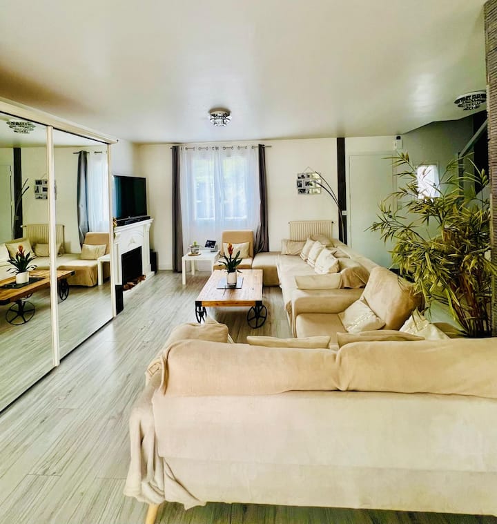Maison Cosy Avec Piscine Privée/ Jacuzzi En Option - Saint-Jacques-de-la-Lande