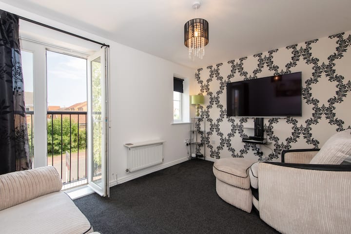 Thinford View - 4 Bed, 2.5 Bath, Free Parking - Raby Castle