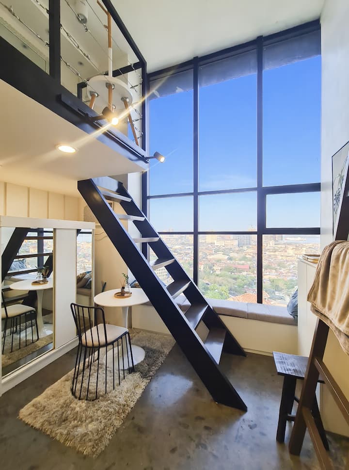 The Cebu Loft - Chic Design + Panoramic Skyline - Cebu City
