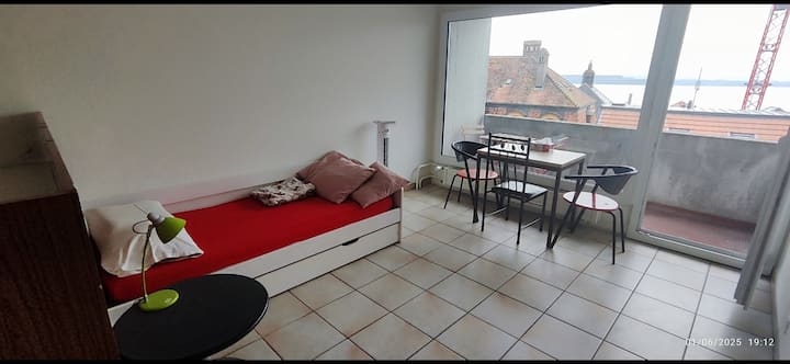 Studio Neuchâtel Vue Sur Lac, Accepte Long Séjour - Neuchâtel