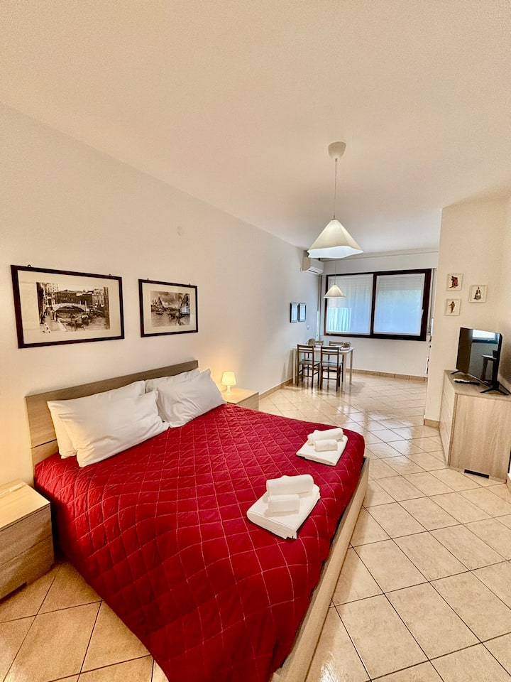 Stylish Studio With Free Parking - Mestre