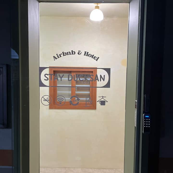 수원역 스테이덕산 디럭스룸 Suwon Station Stayducksan - 호매실동