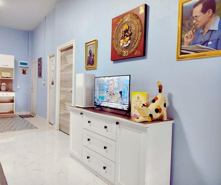 ออร่าโฮมกาฬสินธุ์ - Roi Et