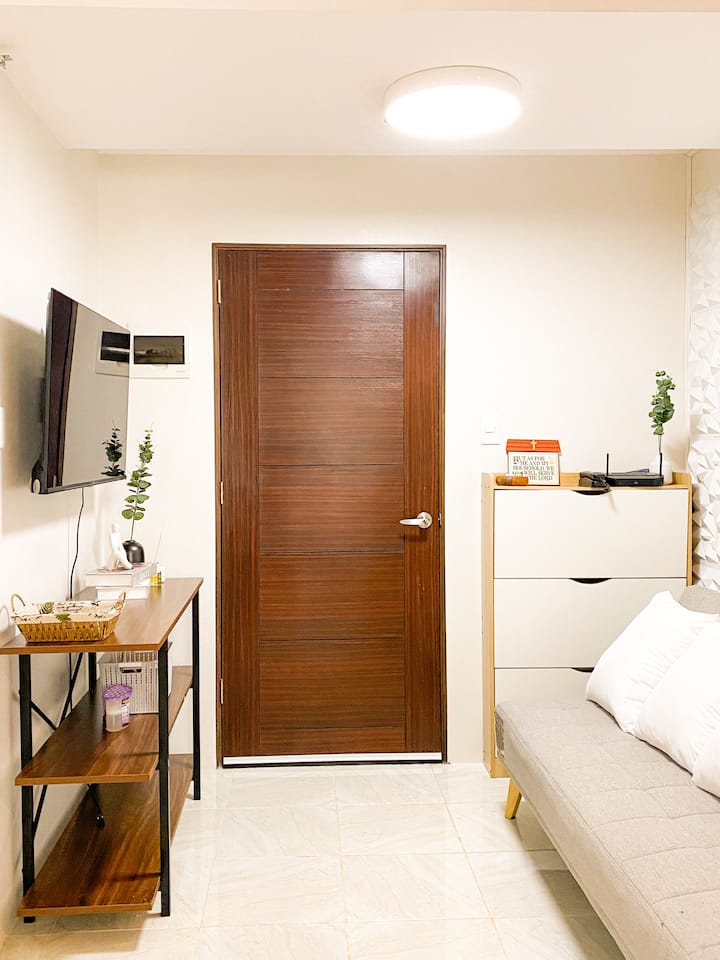 City-accessible 2br Condo | Perfect For 4-7 Guests - Cebu