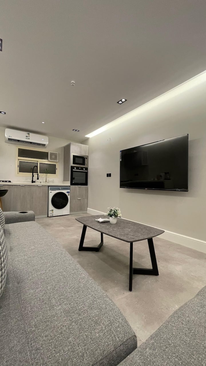 شقة بنظام فندقي راقي في حي السويدي - Riyad