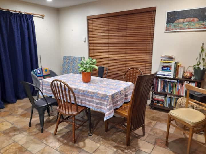 Rest, Enjoy, Explore - Old Eastside, Alice Springs - Alice Springs