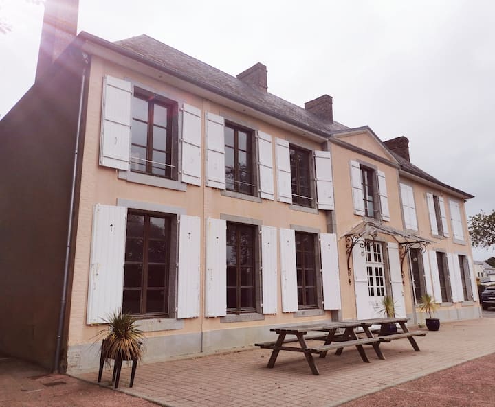 Maison De Maître
Château Bonheur - Granville