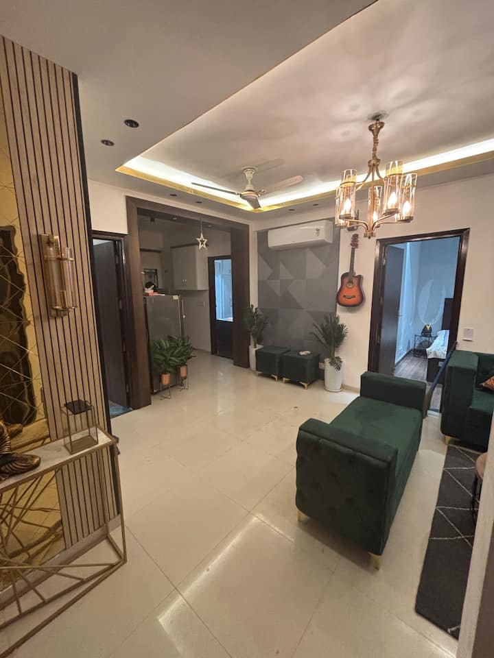 Peaceful Flat In Bptp Pride - Faridabad