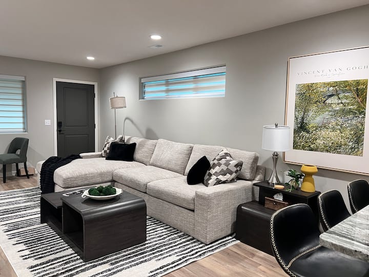 The Brightstay Nook - Lincoln, NE