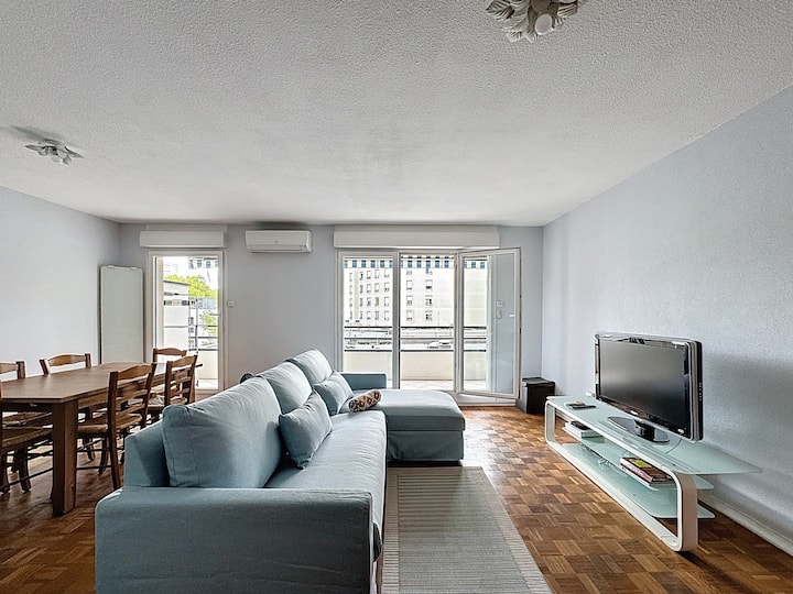 Le Passy - 6 Couchages Bureau Et Clim - Villeurbanne
