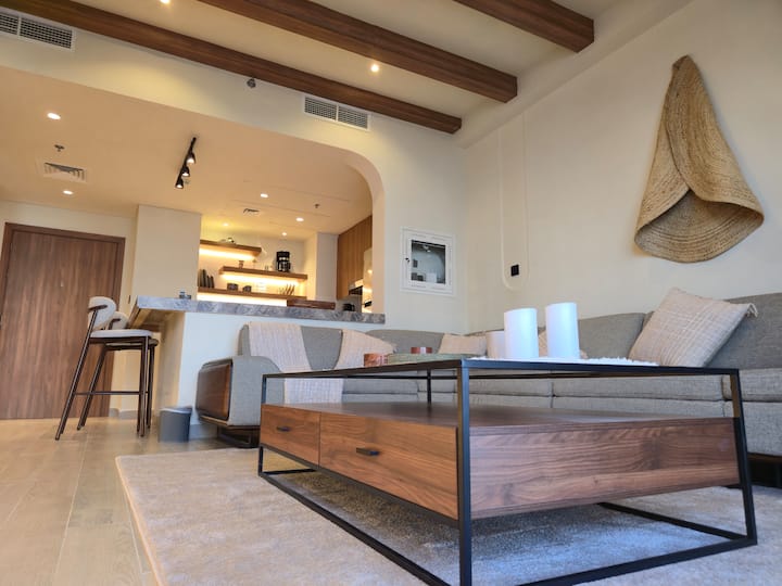 Wabi Sabi Suite Near Yas Marina Circuit - Abu Dhabi Airport (AUH)