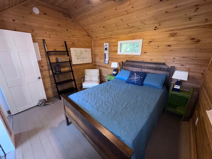The Anchorage - Cabin 3
"Seal Cove" - Camden, ME