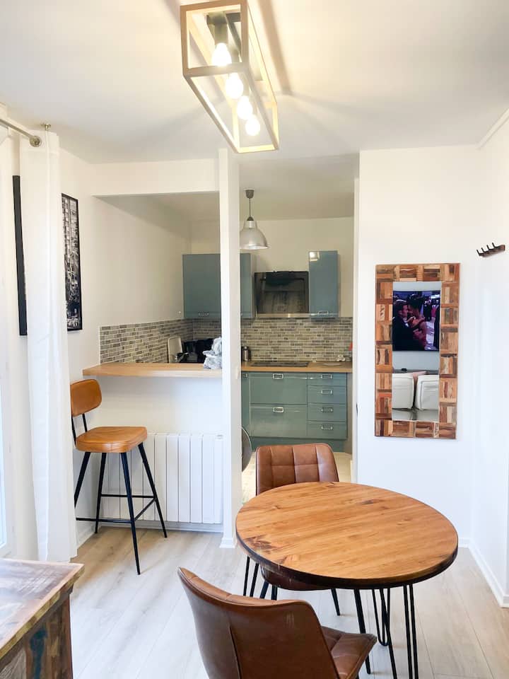 Cosy Appartement Moderne – à 4 Min à Pied Gare - Conflans-Sainte-Honorine