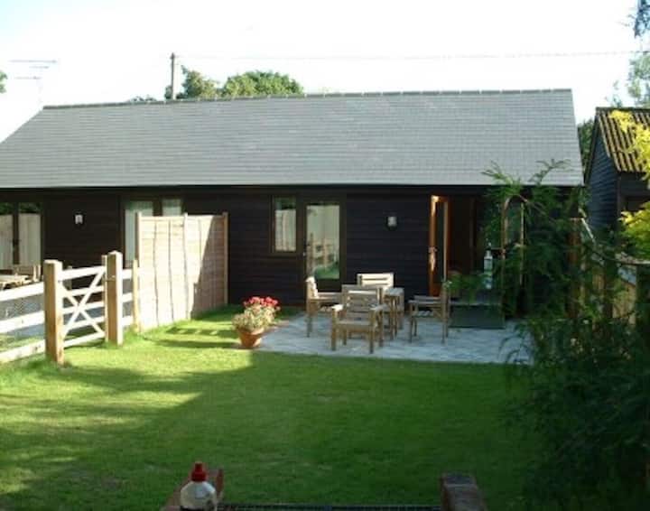 Countryside Cottage Near Award-winning Woodchurch - Tenterden