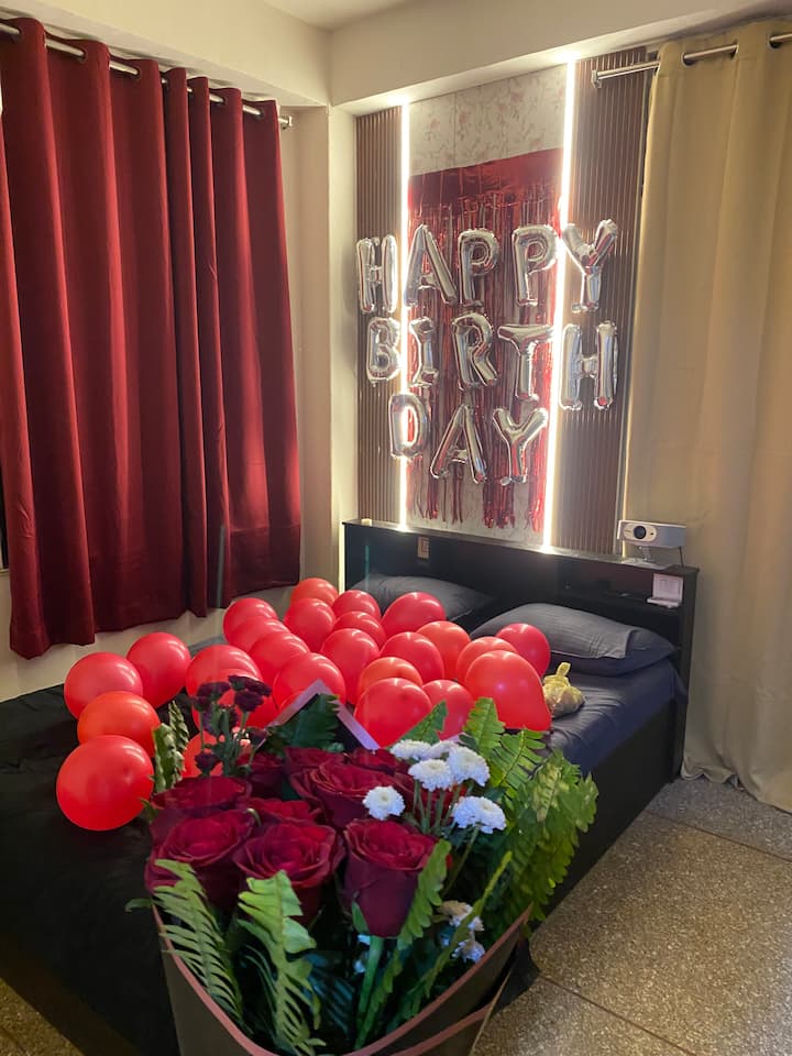 Projector, Popcorn & Chill — Your Movie Night Stay - Bihar