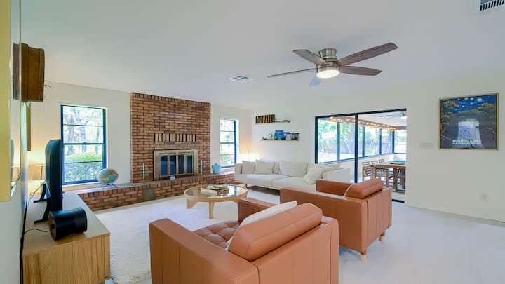 Villa Le Lamantin: European Charm In Crystal River - Homosassa Springs, FL