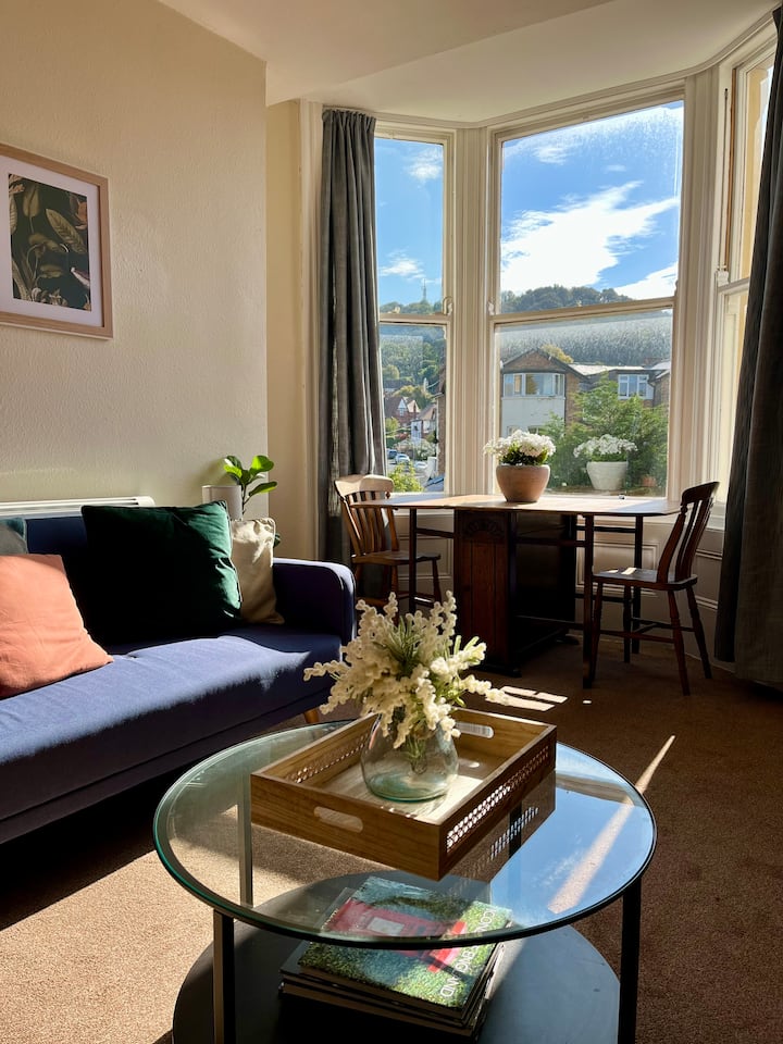 The Artist’s Residence (2bed Flat, Walk To Beach) - Scarborough
