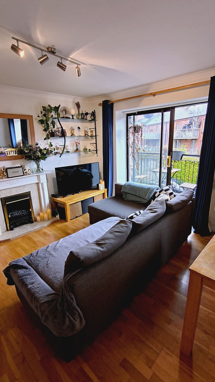 Warm Home By The Parade, Central & Calm - Dublin