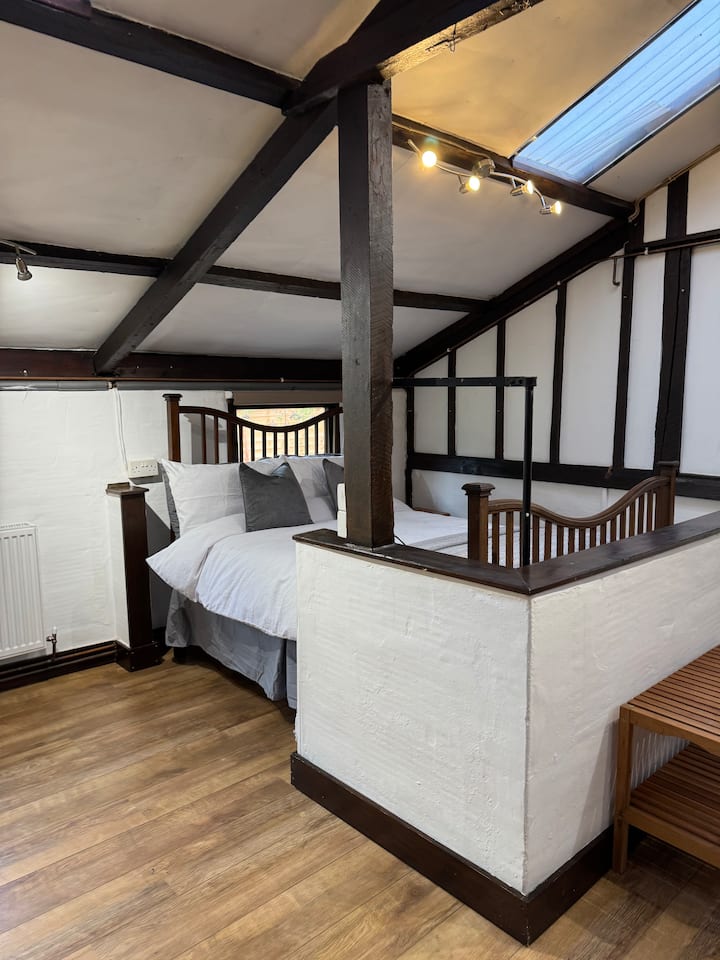 The Old Dairy - Dorking