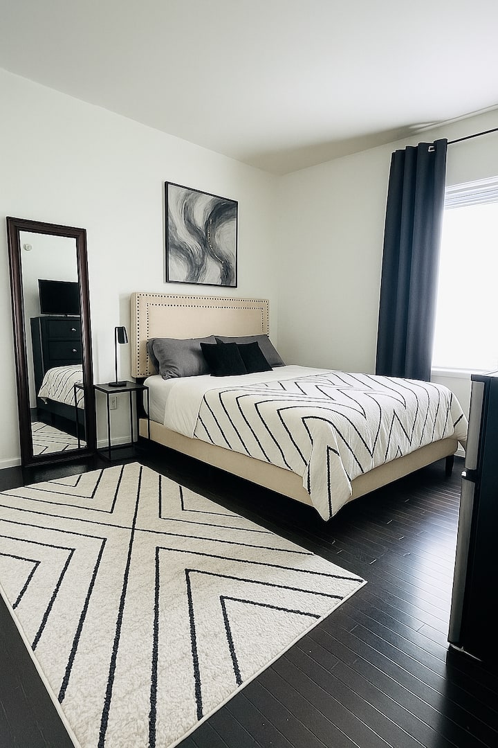 Private 1 Bedroom/bath. Quiet And Modern-near Hwy. - Frederick, MD