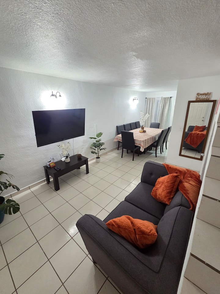 Casa Aluna Tijuana · Near Caliente Stadium - Tijuana