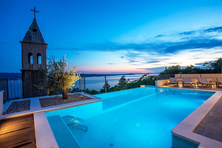 Vip Villa For 8 With Stunning View & Heated Pool! - Omiš