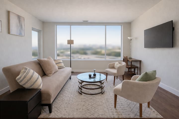 Free Parking 2 Bed Suite In Bellevue +Ac +Wi-fi - Bellevue, WA