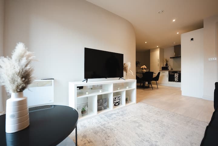 Leeds City Centre | 1br Apartment | Stylish - Leeds