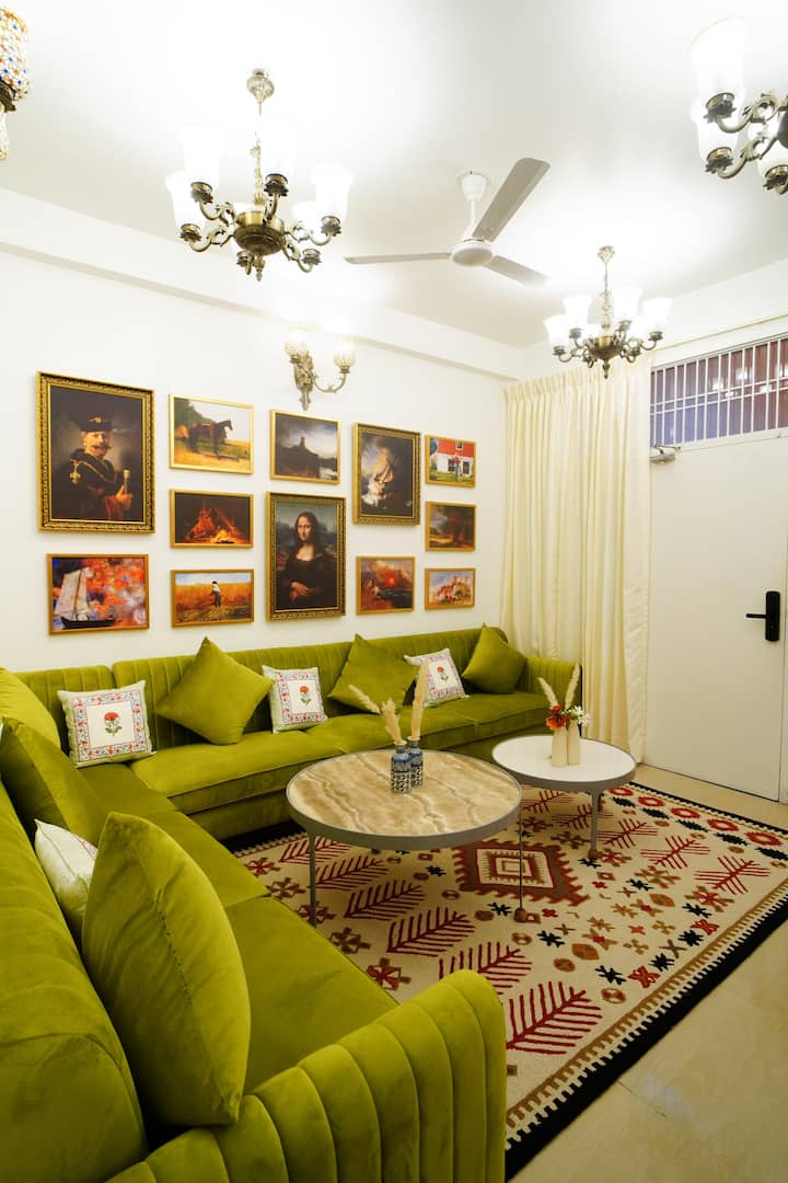 Met Luxe Galleria - Jaipur
