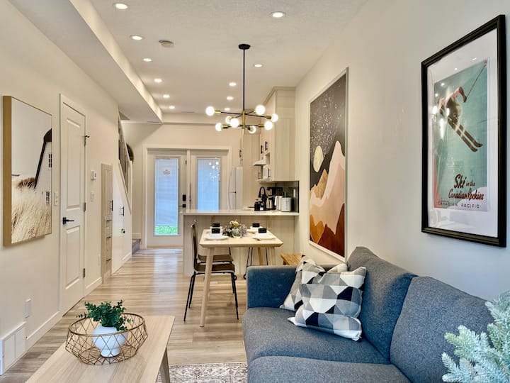 Newly Renovated/2br Townhouse/@banff Gate - Canmore